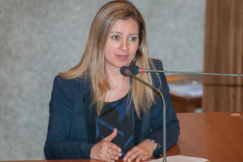 Sandra Faraj quer garantir a participação de pessoas na melhor idade em ...